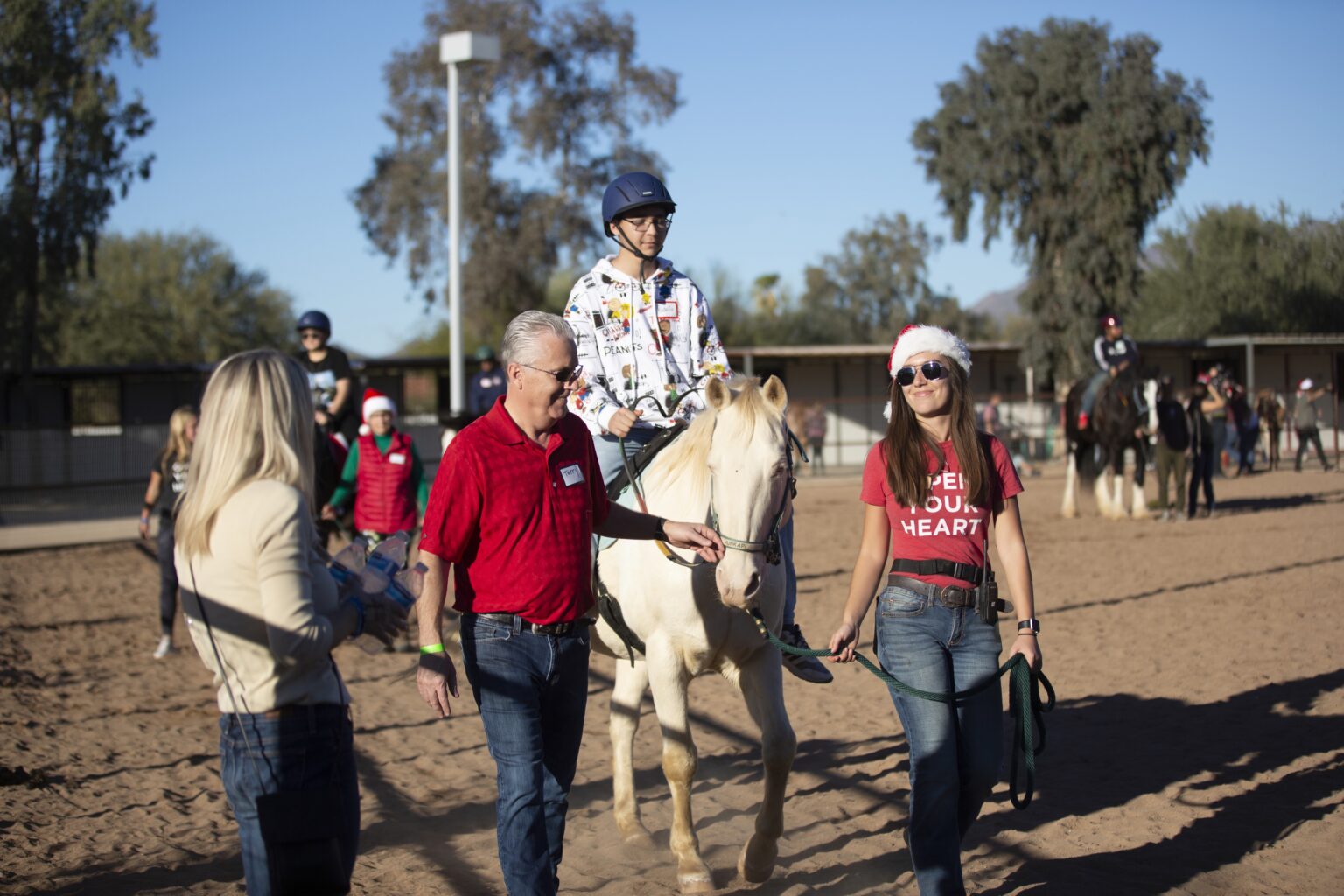Christmas at the Farm - Hunkapi